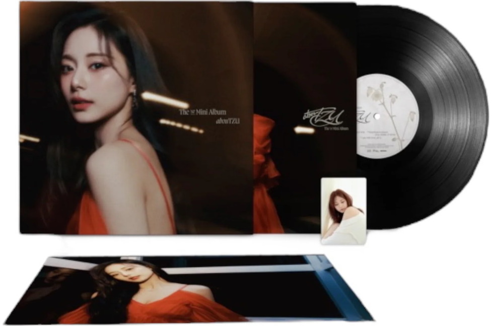 Tzuyu: abouTZU (Limited Edition) (Jet Black Vinyl) - LP (K-POP) | Pegasas